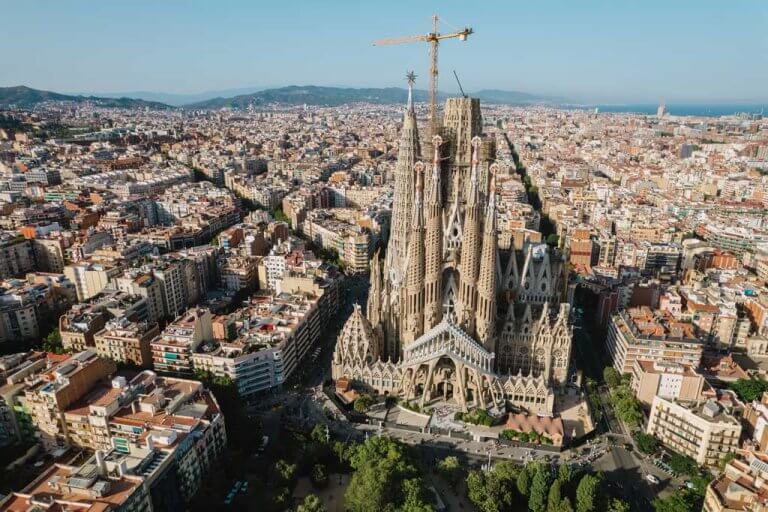 Things to Do in L'Eixample – Barcelona's Most Iconic Neighborhood - World in Barcelona